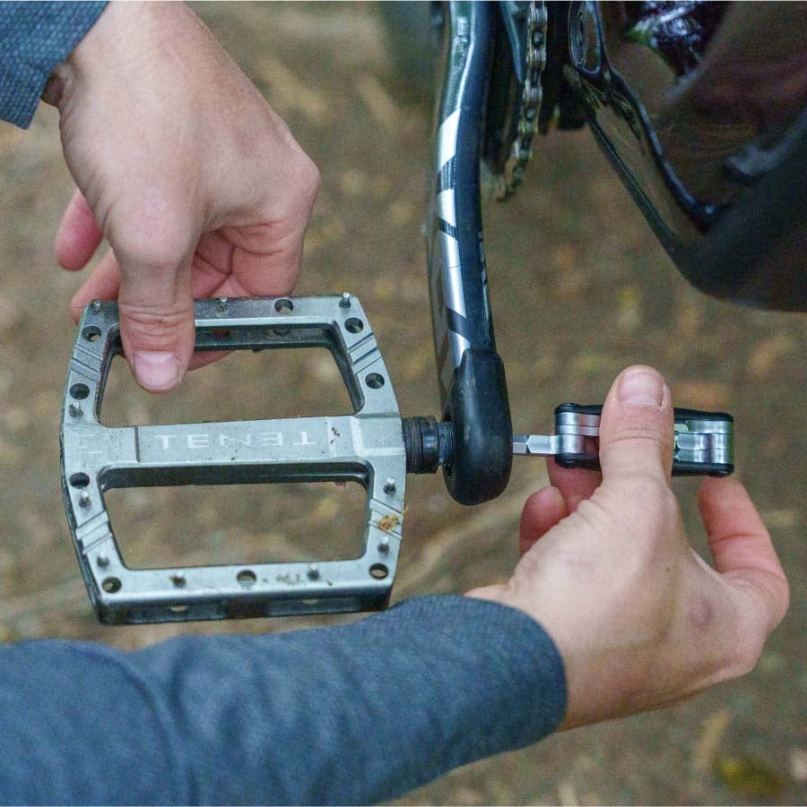 Women's Mountain Bike Setup Tips - Cockpit, Saddle, Suspension & More | evo