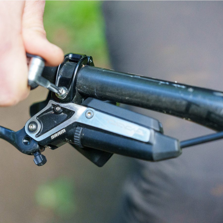 Women's Mountain Bike Setup Tips - Cockpit, Saddle, Suspension & More | evo